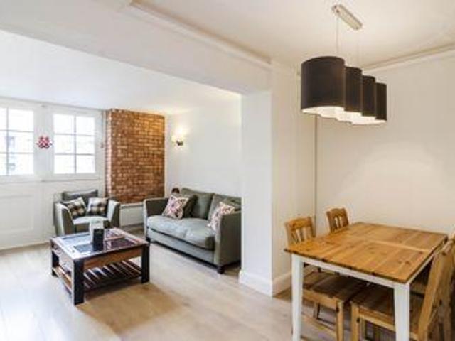 2 Bedrooms Flat for rent in Gainsford Street, London SE1