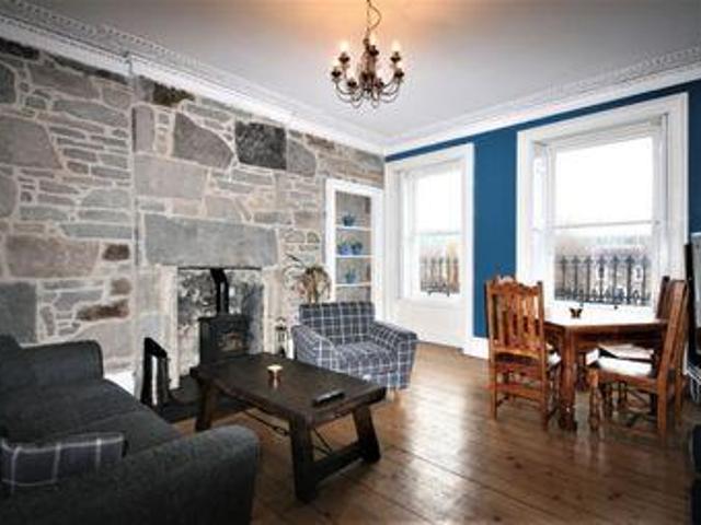 2 Bedrooms Flat for rent in Gardners Crescent, West End, Edinburgh EH3