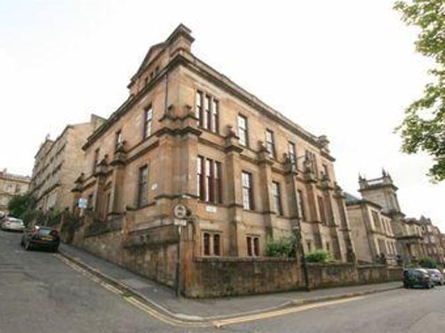 2 Bedrooms Flat for rent in Garnethill Street, Glasgow G3