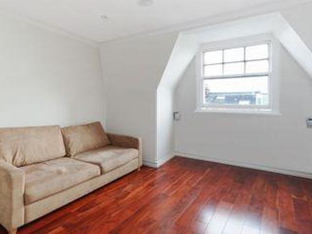 2 Bedrooms Flat for rent in Gartmoor Gardens, London SW19