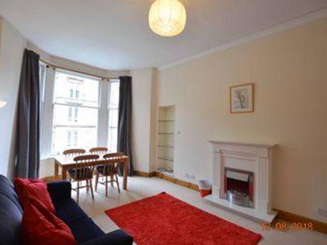 2 Bedrooms Flat for rent in Garthland Drive, Dennistoun, Glasgow G31