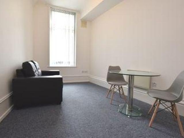 2 Bedrooms Flat for rent in George Street, Sheffield S1