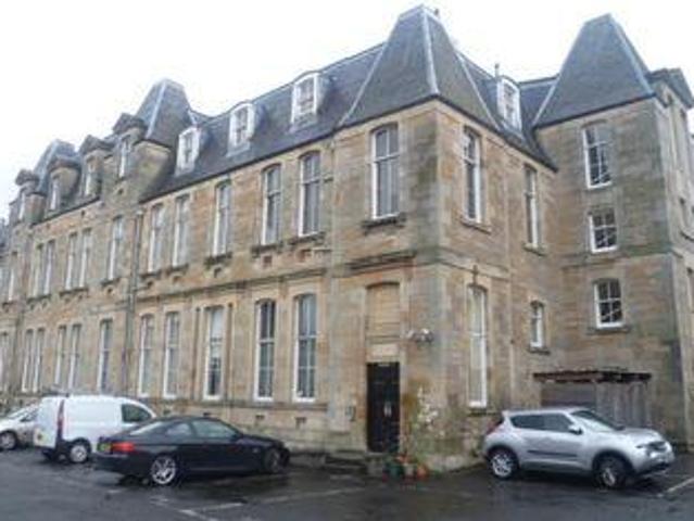 2 Bedrooms Flat for rent in Giles Street, Edinburgh EH6