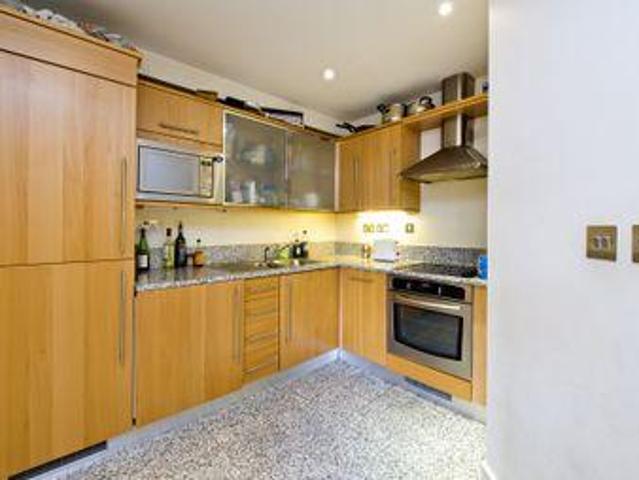 2 Bedrooms Flat for rent in Ginger Building, 1 Cayenne Court, Curlew Street, London SE1