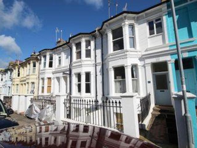 2 Bedrooms Flat for rent in Gladstone Place, Brighton BN2