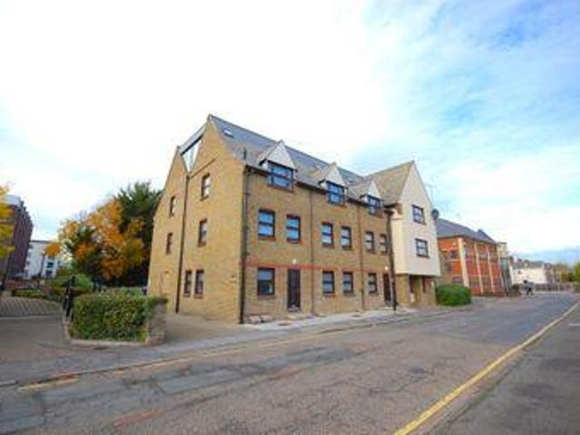 2 Bedrooms Flat for rent in Glebe Road, City Centre, Chelmsford CM1