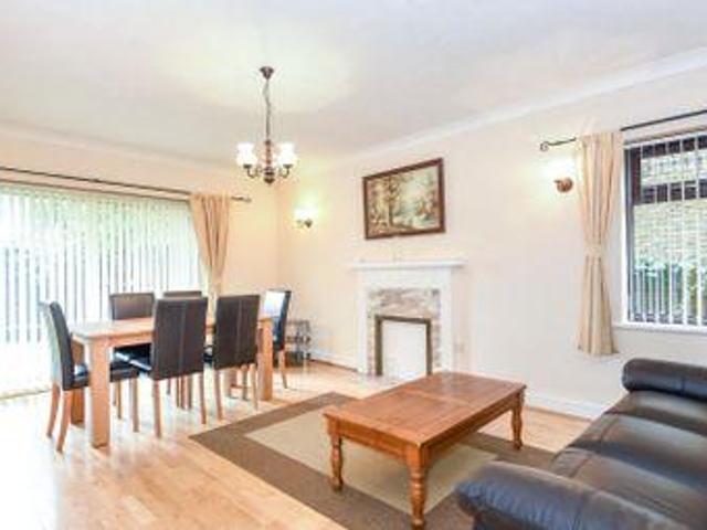 2 Bedrooms Flat for rent in Glenshee Close, Northwood HA6