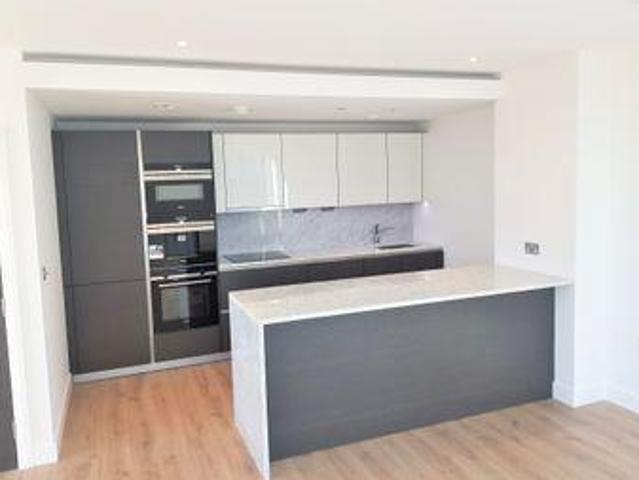 2 Bedrooms Flat for rent in Glenthorne Road, London W6