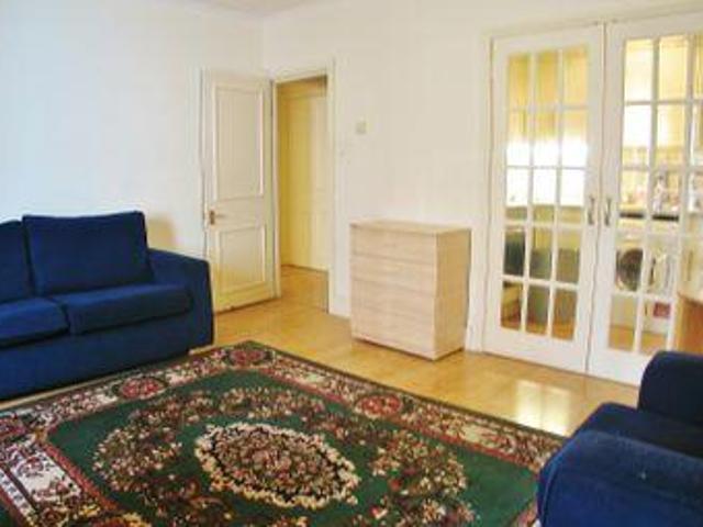 2 Bedrooms Flat for rent in Gloucester Terrace, London W2