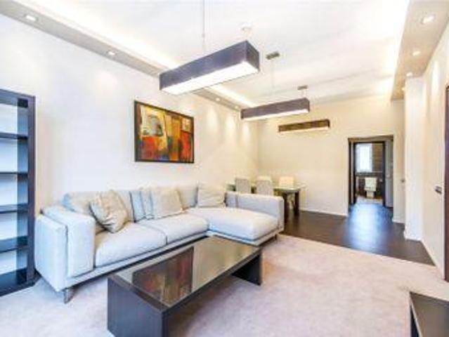 2 Bedrooms Flat for rent in Gloucester Terrace, London W2