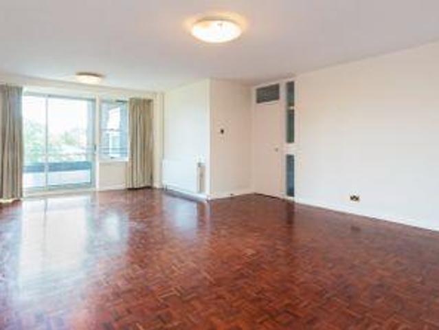 2 Bedrooms Flat for rent in Gloucester Avenue, Primrose Hill NW1