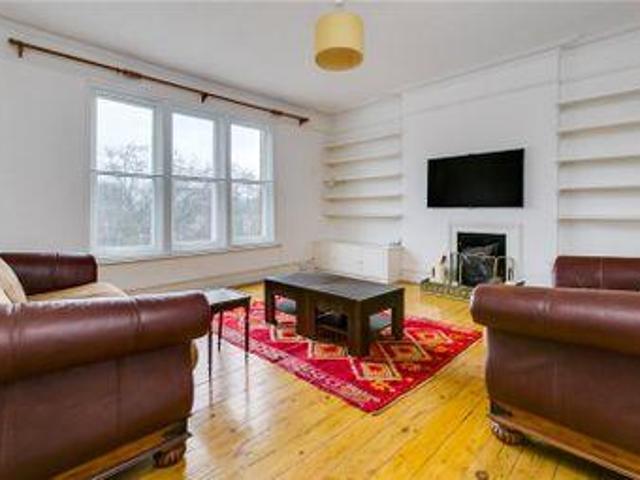2 Bedrooms Flat for rent in Granville Mansions, Shepherds Bush Green, London W12