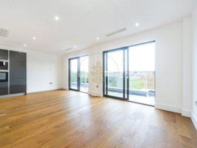 2 Bedrooms Flat for rent in Granville Road, Childs Hill, London NW2