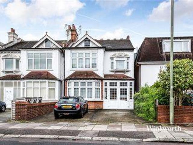 2 Bedrooms Flat for rent in Granville Road, London N12