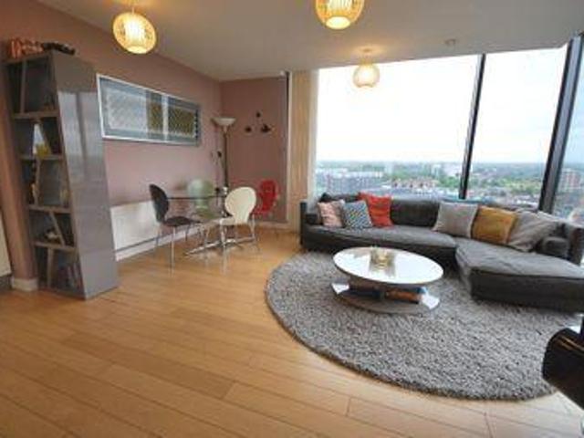 2 Bedrooms Flat for rent in Great Ancoats Street, Manchester M4