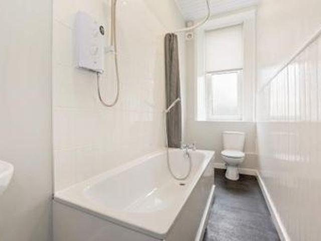 2 Bedrooms Flat for rent in Great George Street, Hillhead, Glasgow G12