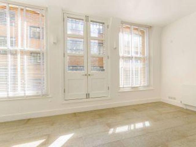 2 Bedrooms Flat for rent in Great Sutton Street, Clerkenwell EC1V
