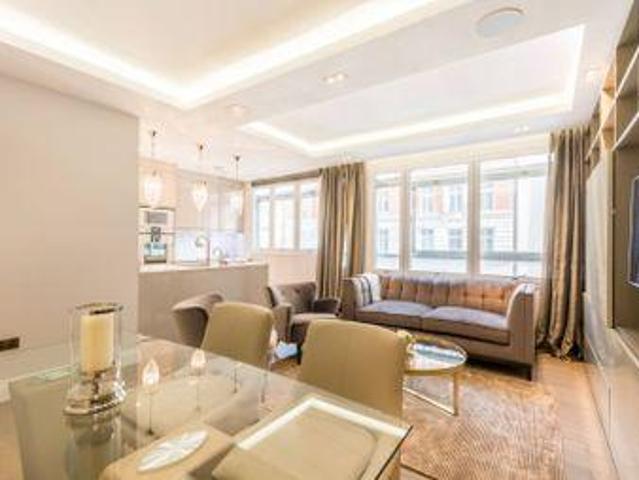2 Bedrooms Flat for rent in Great Portland Street, Marylebone W1W
