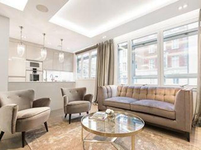 2 Bedrooms Flat for rent in Great Portland Street, London W1W