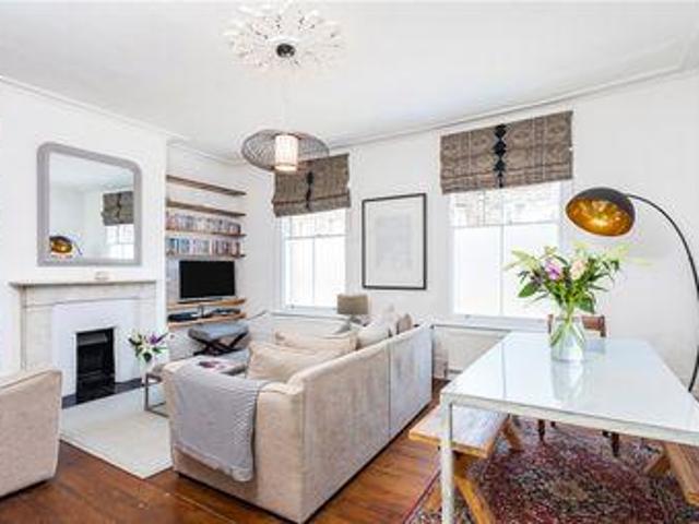 2 Bedrooms Flat for rent in Green Lanes, London N16