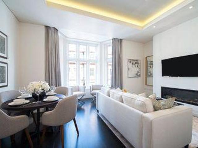 2 Bedrooms Flat for rent in Green Street, Mayfair, London W1K