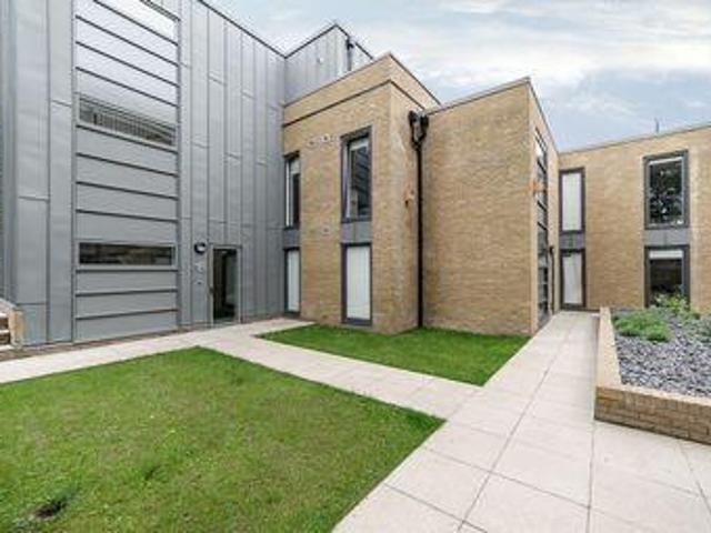 2 Bedrooms Flat for rent in Gresham Almshouses, Ferndale Road, London SW9