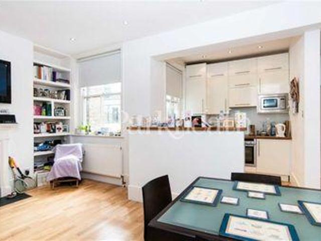 2 Bedrooms Flat for rent in Grove Place, Hampstead, London NW3