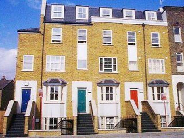2 Bedrooms Flat for rent in Grove Road, Mile End E3