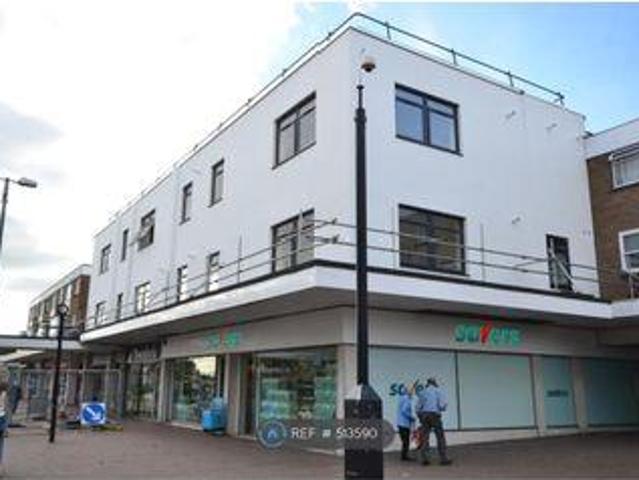 2 Bedrooms Flat for rent in Grover House, Corringham SS17