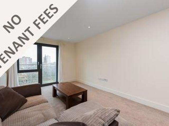 2 Bedrooms Flat for rent in Gwynne Road, London SW11