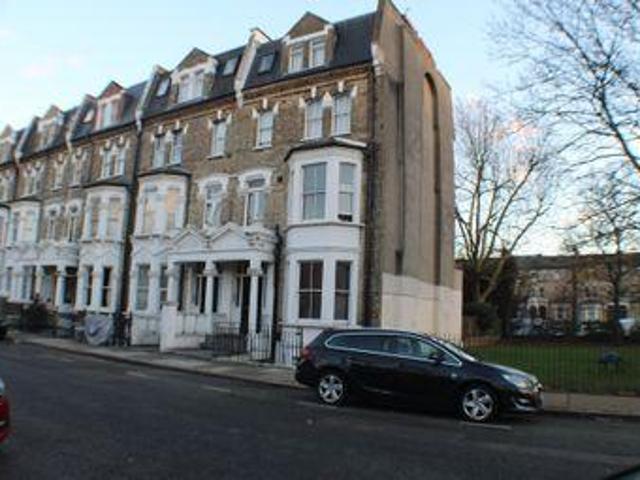 2 Bedrooms Flat for rent in Gwendwr Road, London W14
