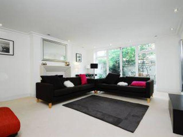 2 Bedrooms Flat for rent in Dovehouse Street, Chelsea SW3