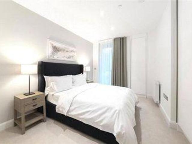 2 Bedrooms Flat for rent in Dockyard Lane, London E14