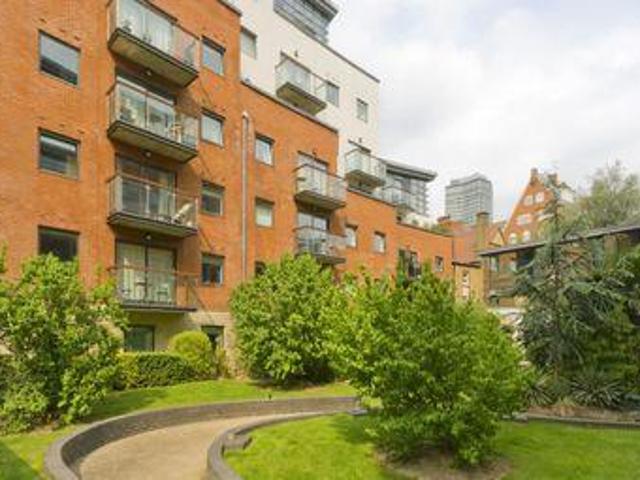 2 Bedrooms Flat for rent in Dolben Court, Montaigne Close, Westminster, London SW1P