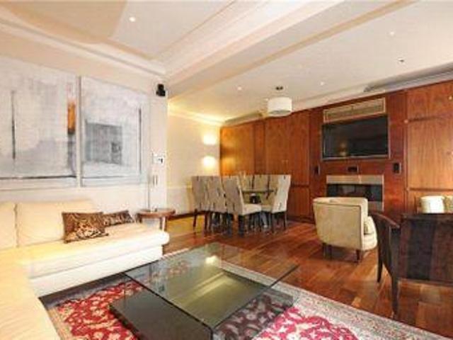 2 Bedrooms Flat for rent in Dorset House, Marylebone, London NW1