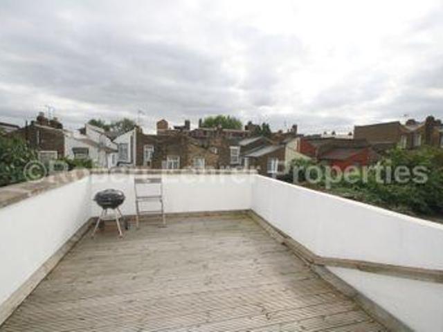 2 Bedrooms Flat for rent in Davenant Road, London N19