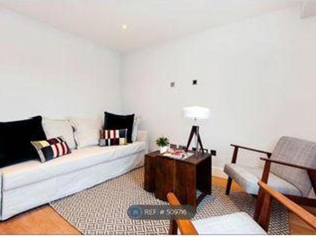 2 Bedrooms Flat for rent in Dawes Road, London SW6