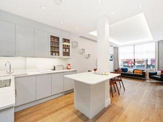 2 Bedrooms Flat for rent in Dawes Road, London SW6