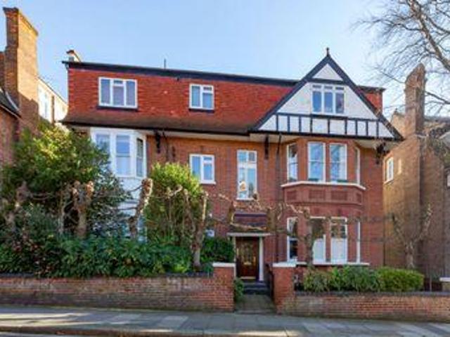 2 Bedrooms Flat for rent in Daleham Mews, London NW3