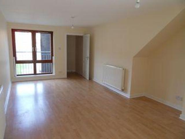 2 Bedrooms Flat for rent in Dalmarnock Drive, Bridgeton, Glasgow G40