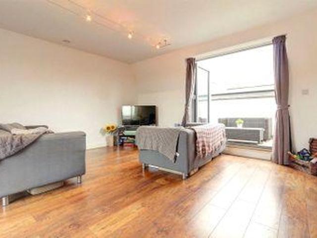2 Bedrooms Flat for rent in Dalston Hat, Boleyn Road, Dalston N16