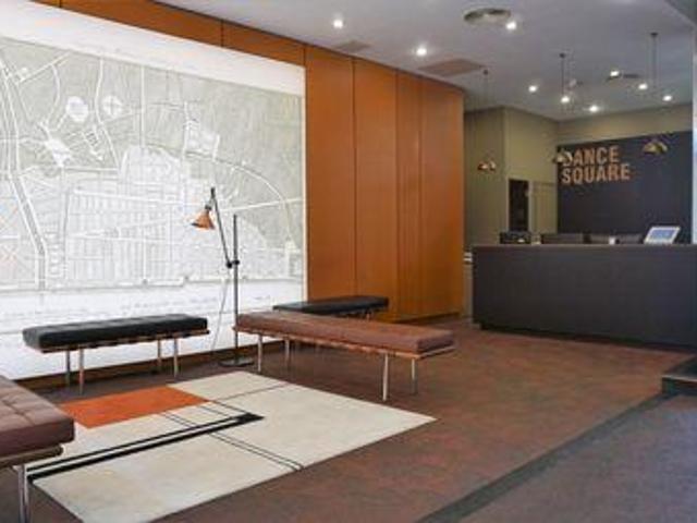 2 Bedrooms Flat for rent in Dance Square, London EC1V