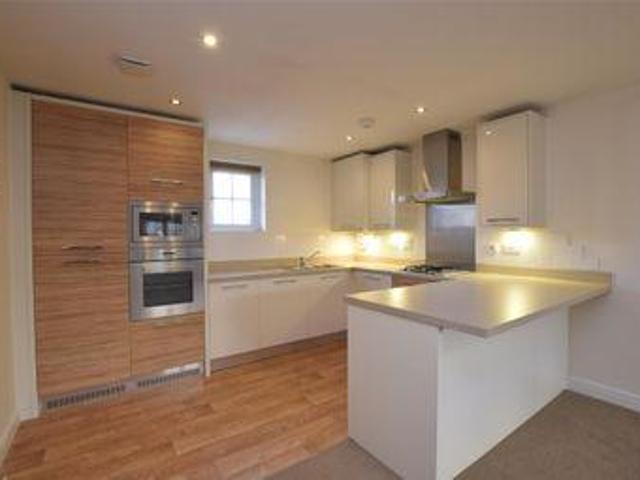 2 Bedrooms Flat for rent in Danby Street, Cheswick Village BS16