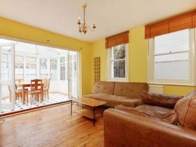 2 Bedrooms Flat for rent in Danemere Street, West Putney SW15