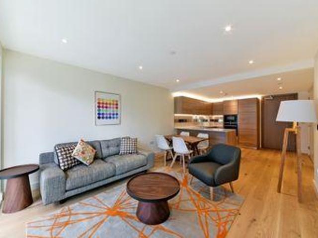 2 Bedrooms Flat for rent in Deveraux House, Royal Arsenal Riverside, Woolwich SE18