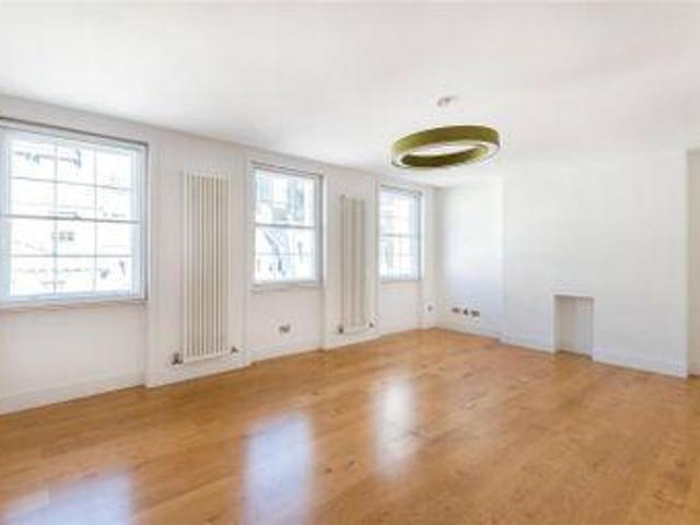 2 Bedrooms Flat for rent in Devonshire Street, London W1G