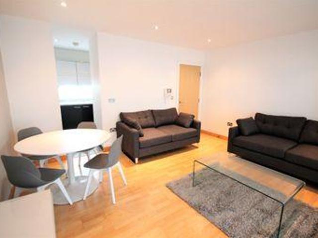2 Bedrooms Flat for rent in Deansgate, Manchester M3