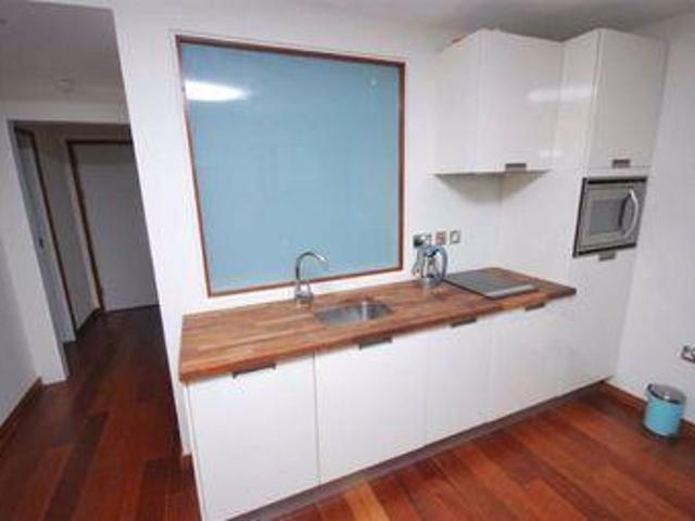 2 Bedrooms Flat for rent in Deansgate, Manchester M3