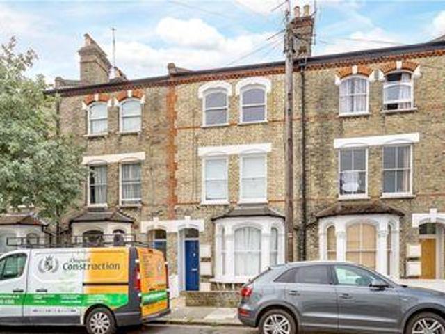 2 Bedrooms Flat for rent in Delaford Street, Fulham, London SW6
