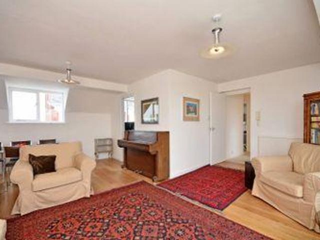 2 Bedrooms Flat for rent in Denbigh Road, Notting Hill W11